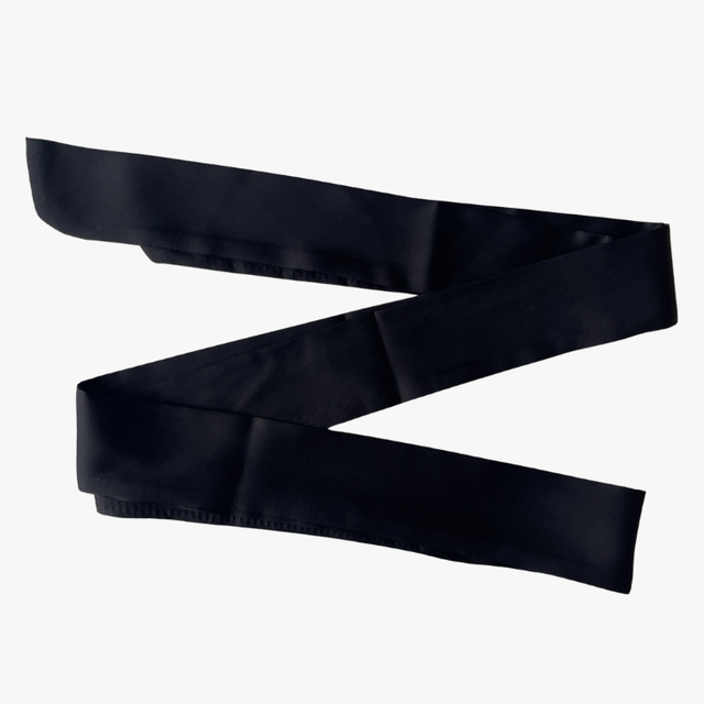 Short Black Satin Robe with Butterfly Sleeves & Lace Trim | Hedonist